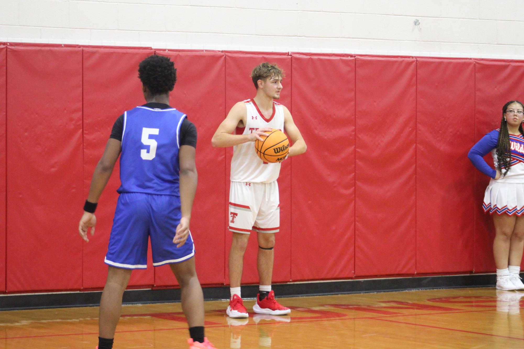 Tunstall defeats Dan River in close scoring game – Trojan Messenger